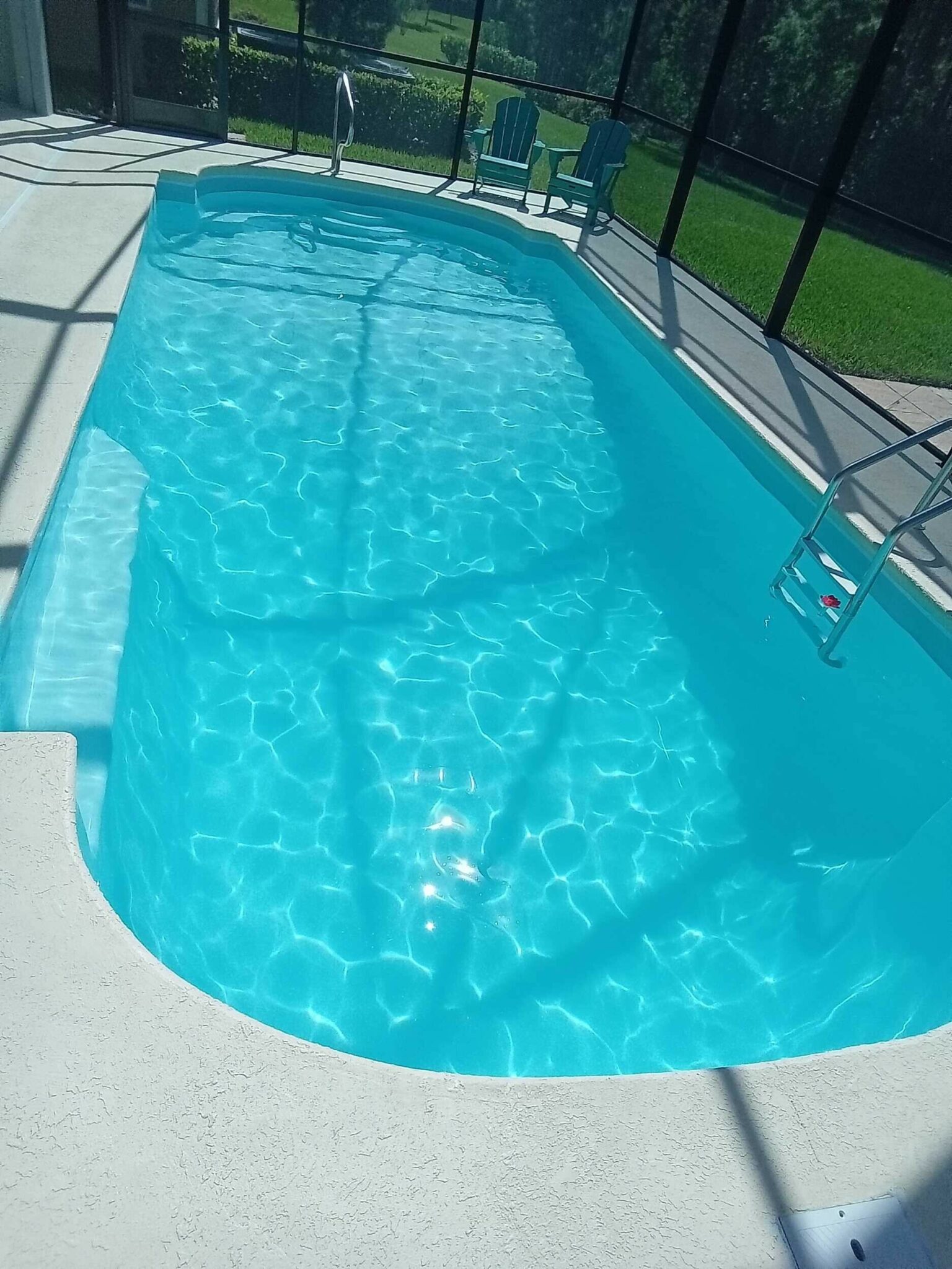 Roman - 11’8″x28’4″x3-6′ - Pettit Fiberglass Pools Tampa Bay