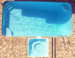 Tropical - 12’2″x24’x3-6′ - Pettit Fiberglass Pools Tampa Bay
